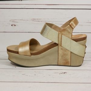 OTBT | Shoes | New Otbt Gold Bushnell Wedge Sandals Heels | Poshmark